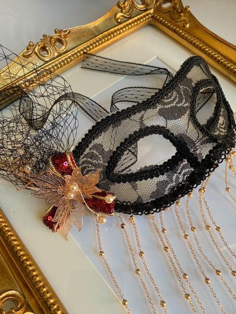 Romantic Venetian Black Masquerade Mask Gold Beaded Diamante Glitter ...