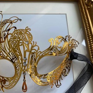 Summer Venetian Gold Metal Masquerade Mask Jewelled Diamante Ball Fancy ...