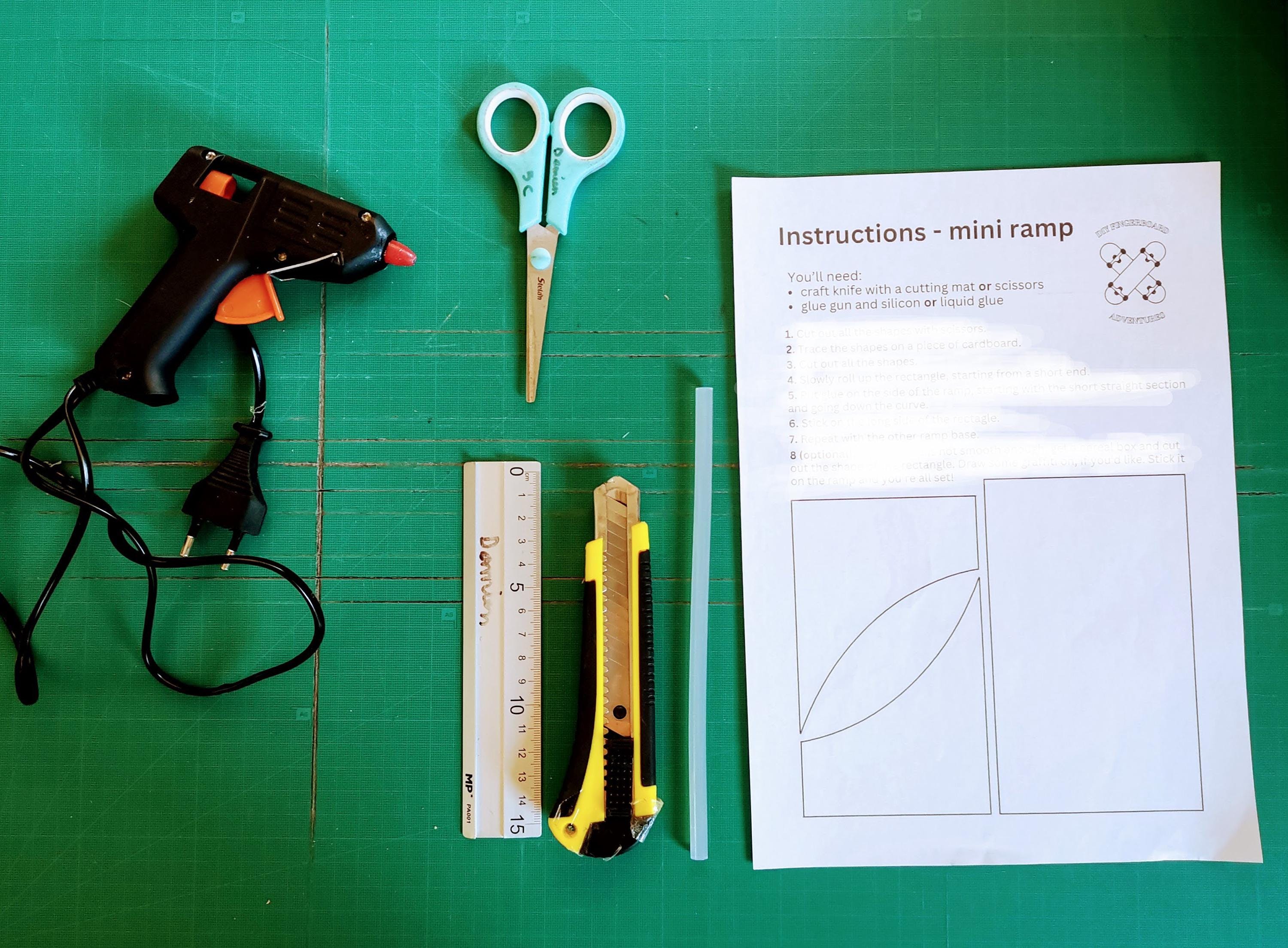 Fingerboard Ramp Template DIY: Printable Skatepark Obstacles, Mini Ramp ...