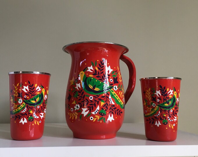 VINTAGE ENAMEL PITCHER With Birds and Flowers & Two Matching Glasses ...