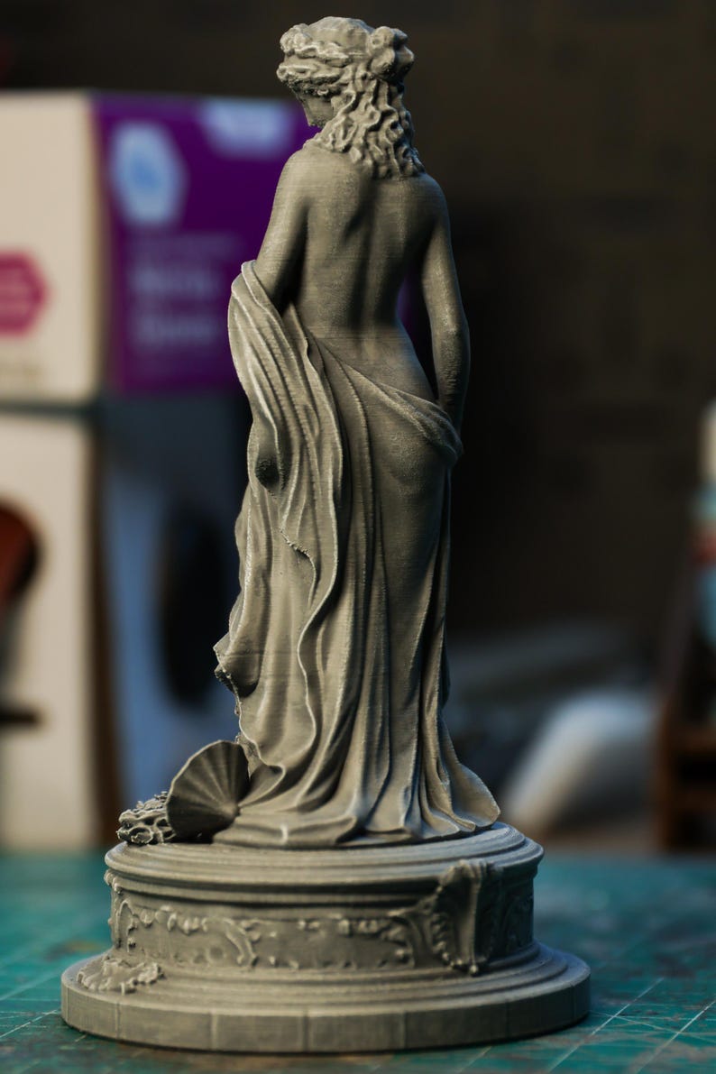 Aphrodite Statue. Collectable Ancient Greek Statue, Handpainted. 3D ...
