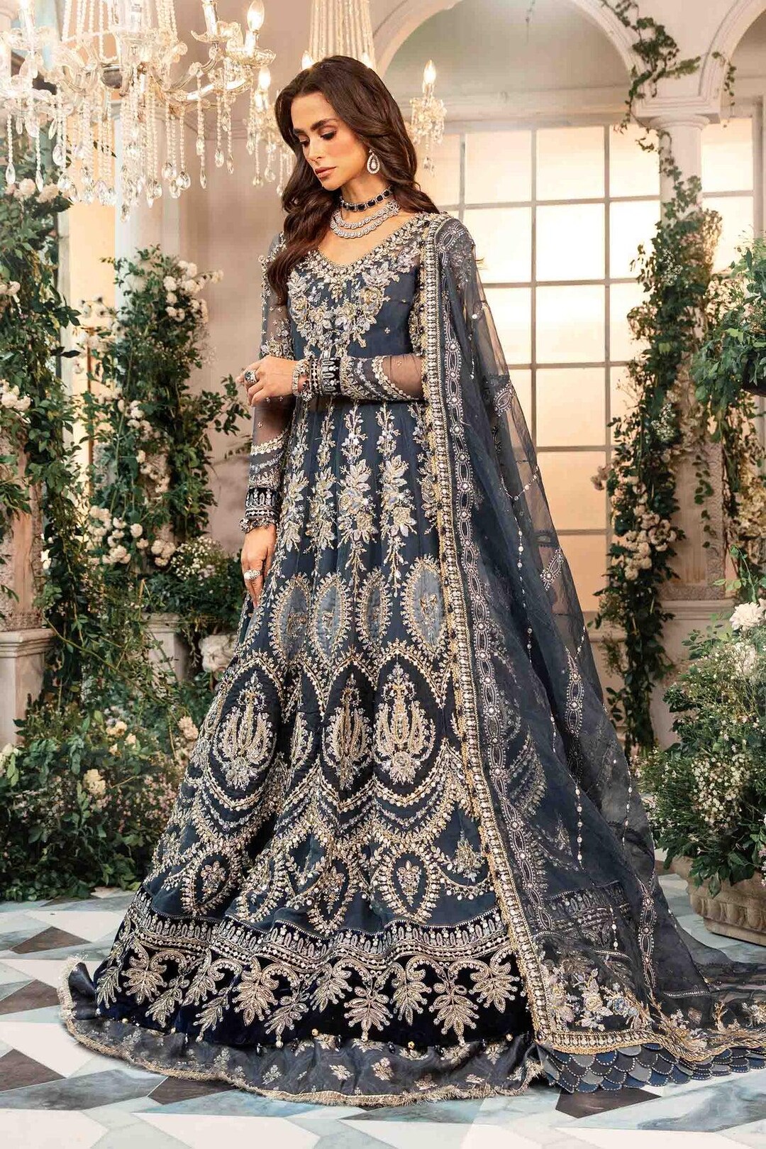 Elegant Party Wear, Eastern Dresses, Bridal and Formal Outfits Shalwar ...