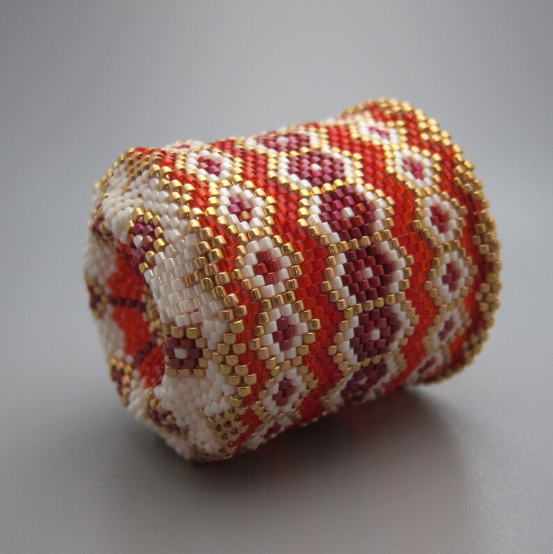 Red Ribbon - Beaded Basket - Collectible Basket - Seed Beads ...