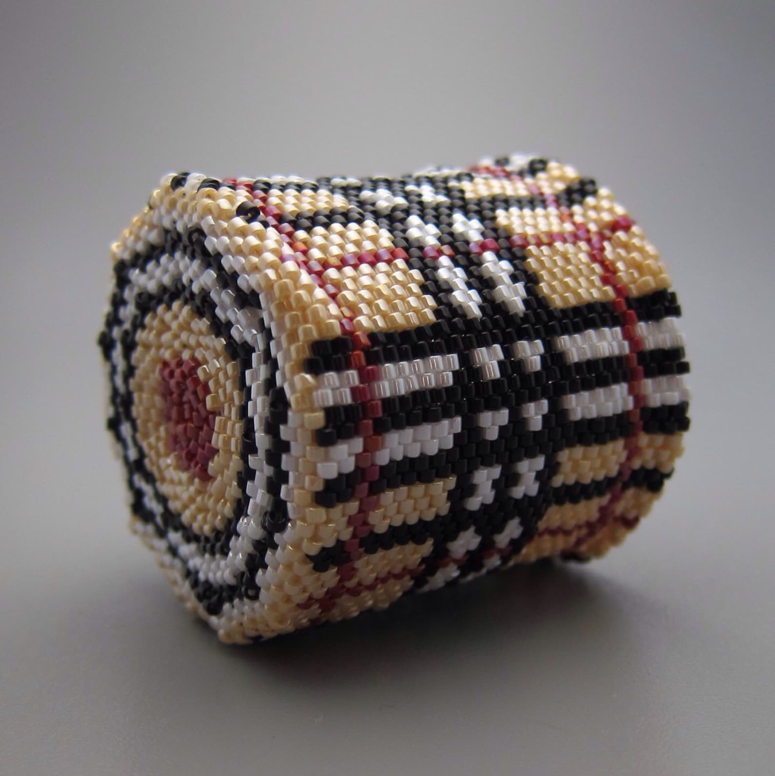 Plaid Pattern - Beaded Basket - Collectible Basket - Bead Art ...
