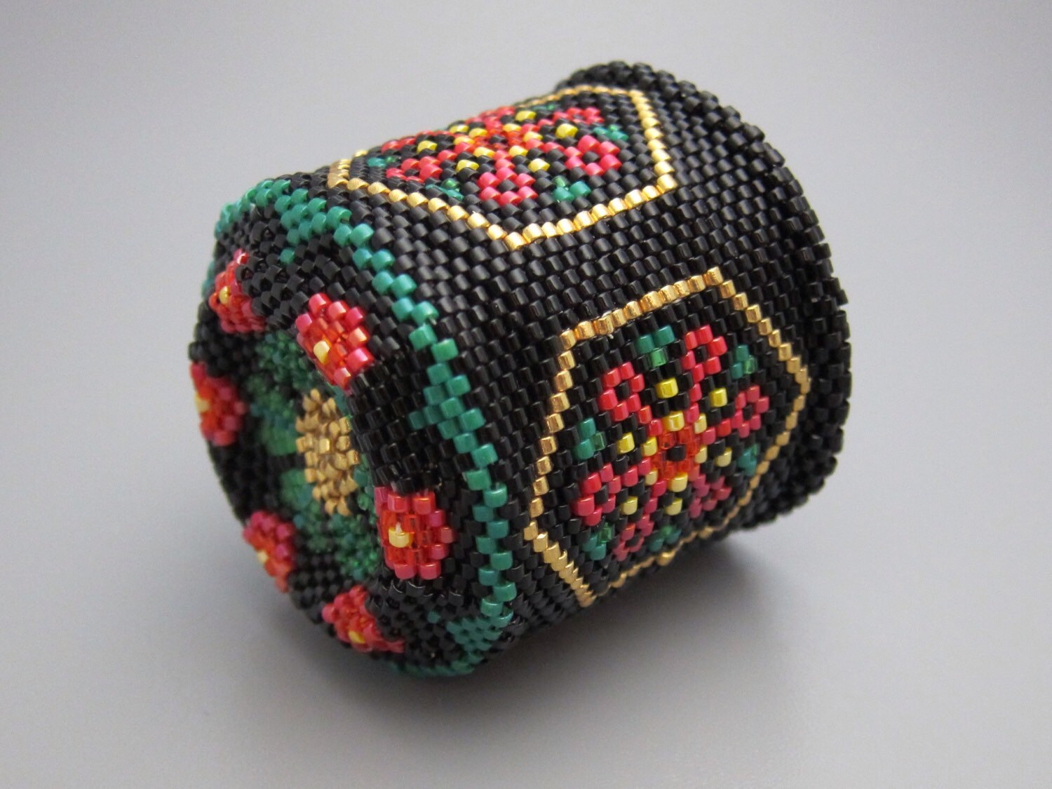 Christmas Pattern Beaded Basket Collectible Basket Bead Art Beadweaving ...