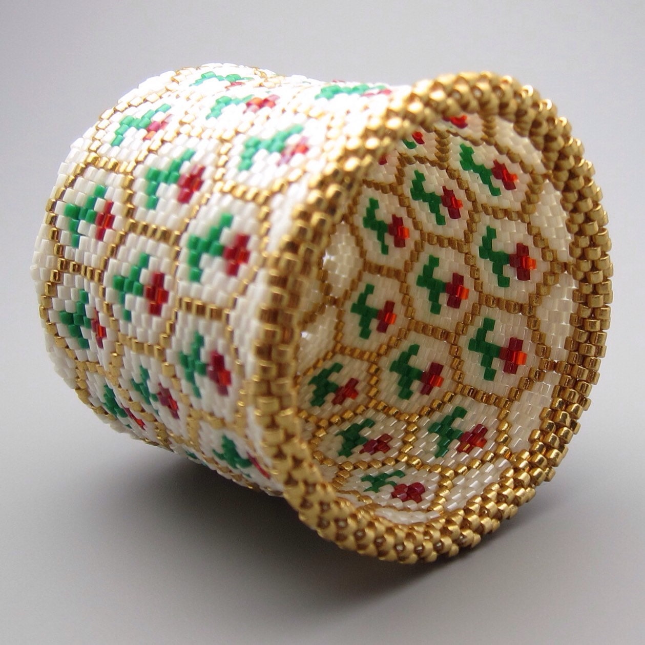 Rose Pattern - Beaded Basket - Collectible Basket - Bead Art ...