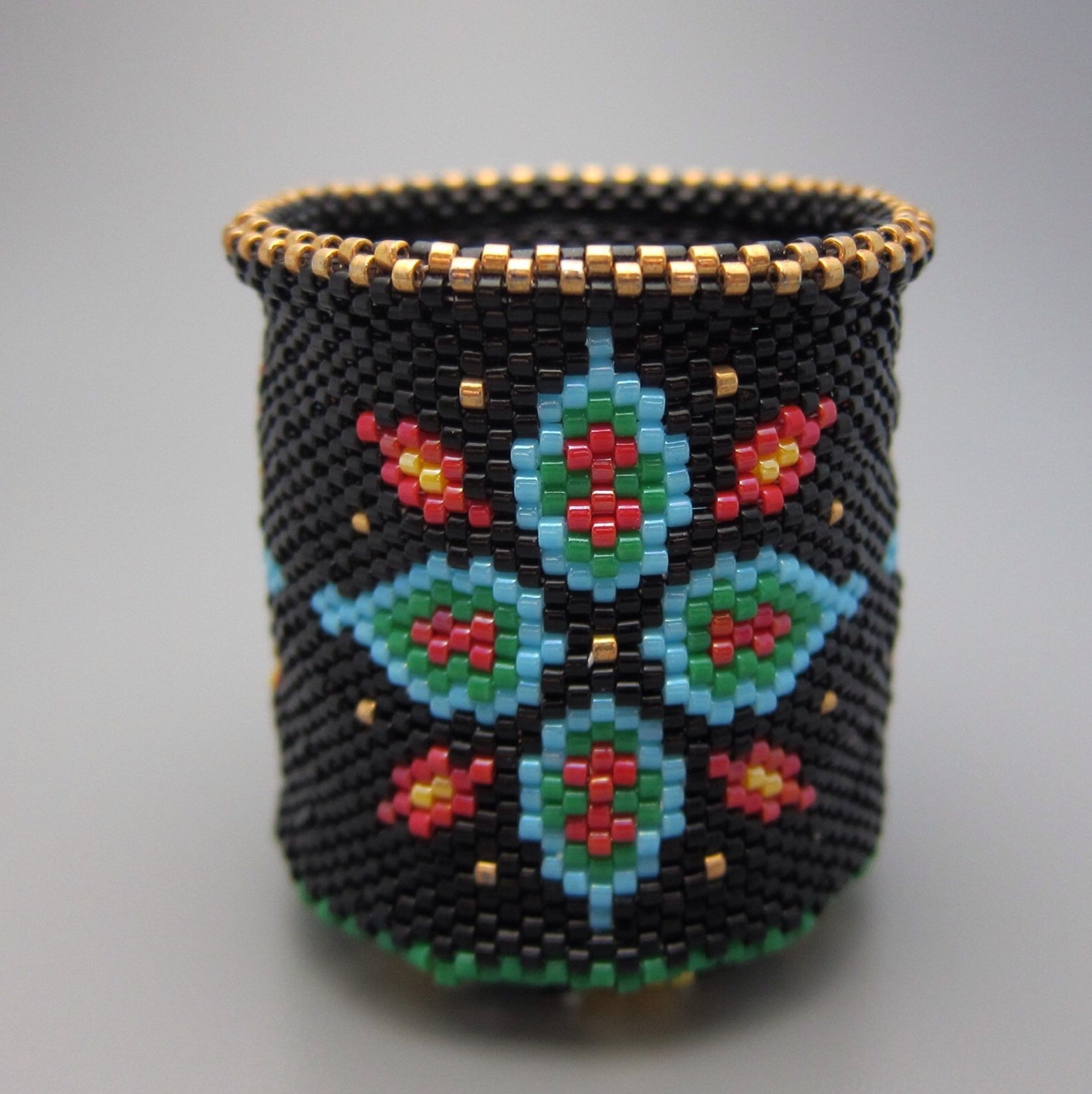 Flower Pattern - Beaded Basket - Collectible - Bead Art - Seed Beads ...
