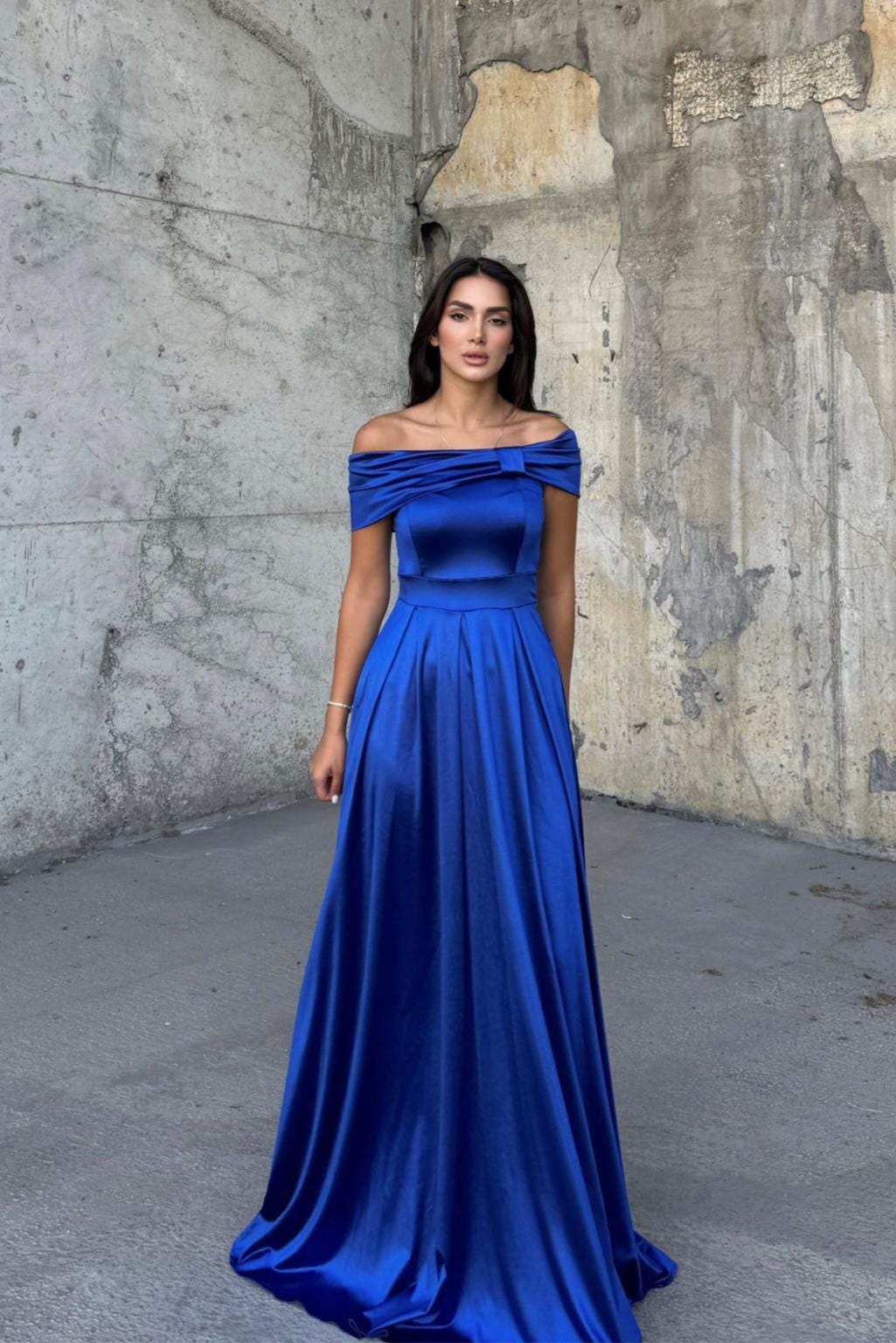 Emerald Green Satin off Shoulder Gown for Women | Elegant Floor Length Prom Dress | Formal ...