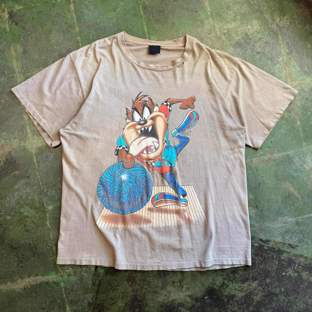 Vintage Thrashed Looney Tunes Taz Bowling T-shirt Beige Made in USA ...