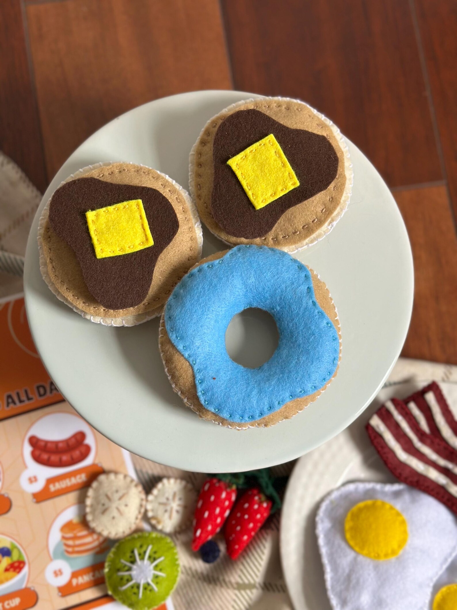 Felt Breakfast Play Food Set – Pancakes, Eggs, Bacon, Sausage, Donut ...