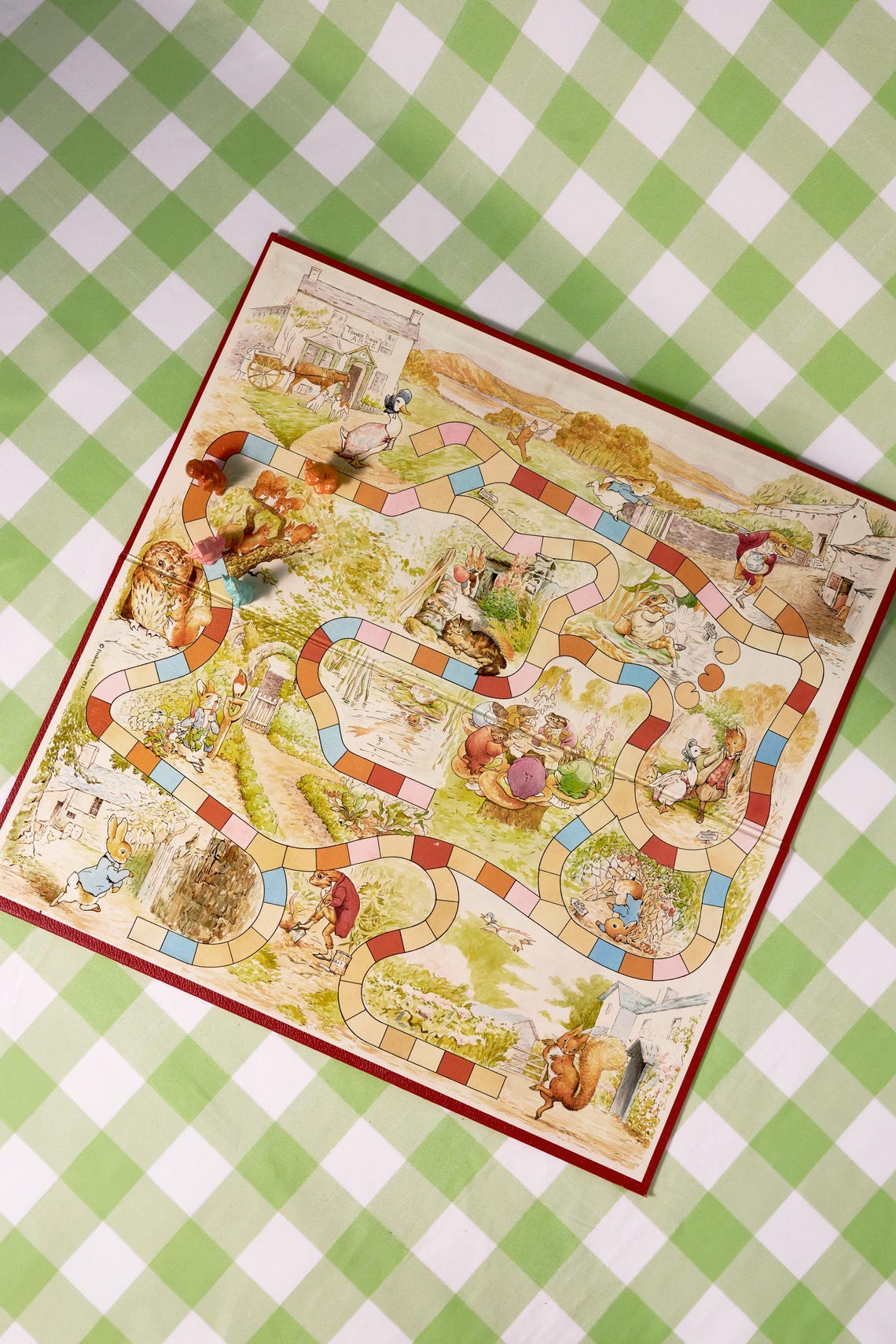 Peter Rabbit Vintage Board Game Beatrix Potter's Peter Rabbit Race Game ...