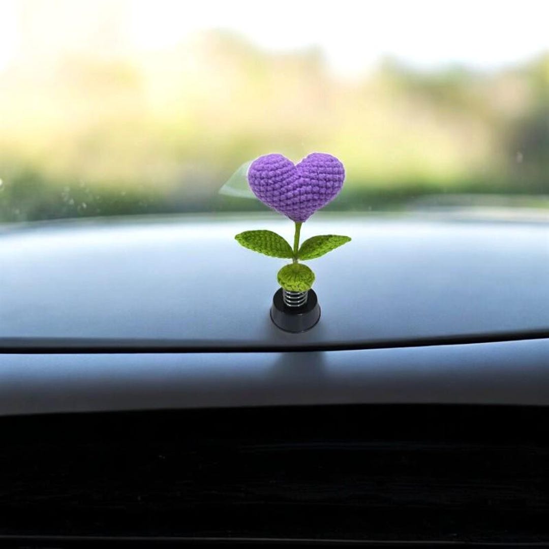 Crochet Heart Daisy Car Dashboard Decor - Bobblehead Car Dashboard ...