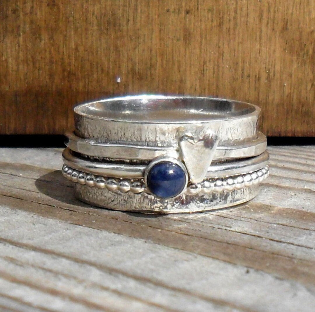 Sapphire & Heart 3 Spinner Ring - Etsy