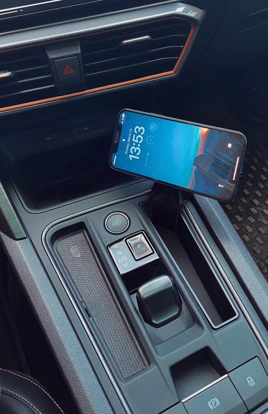 Phone Holder for Cupra Formentor and Leon Facelift - Etsy