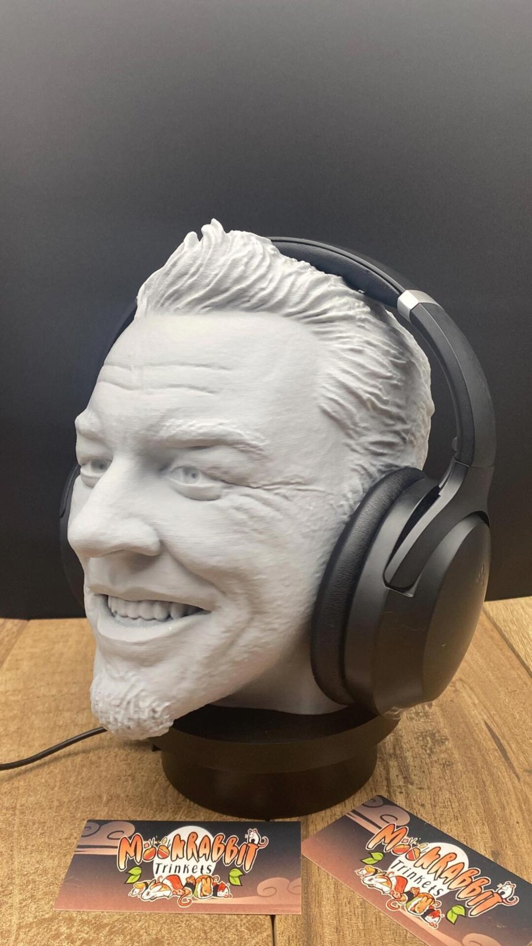 James Musician Headset Bust - Office Desk Headphone Stand - PC Gaming ...