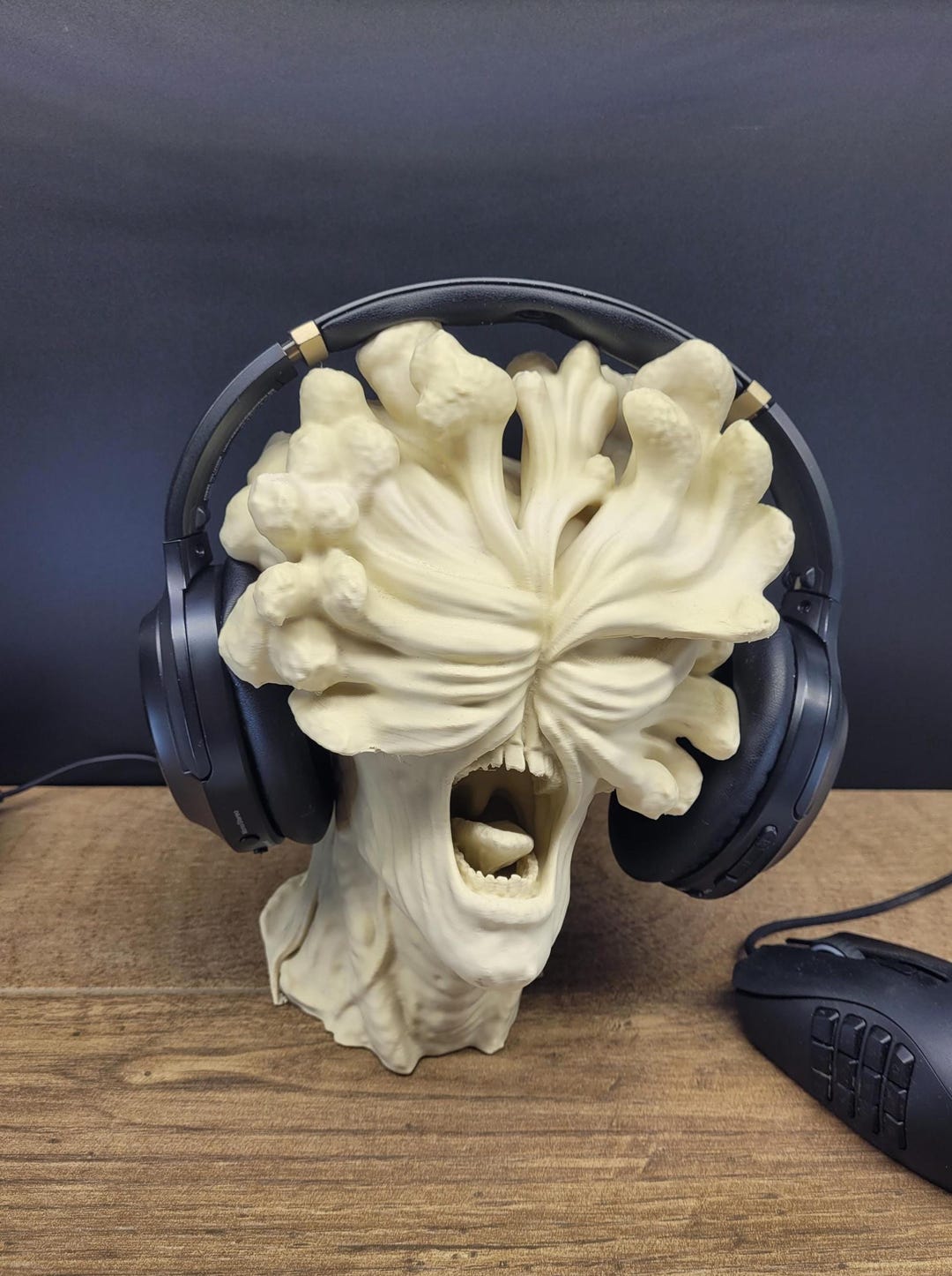 Mushroom Zombie Headphone Stand: Horror Lover Headset Holder - Dad Gift ...