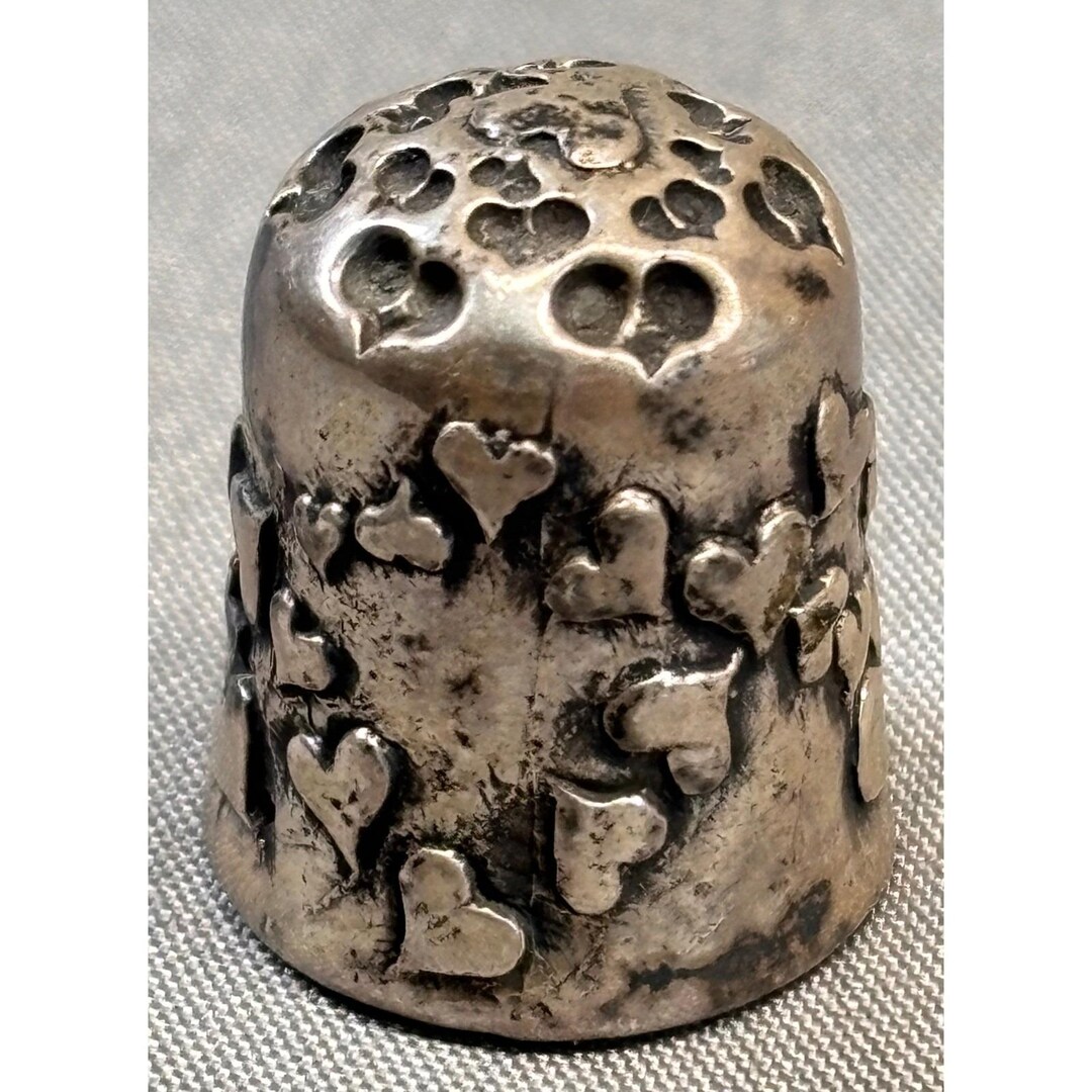Tom Edwards Sterling Silver Thimble Raised Hearts Pattern 925 11.5g ...
