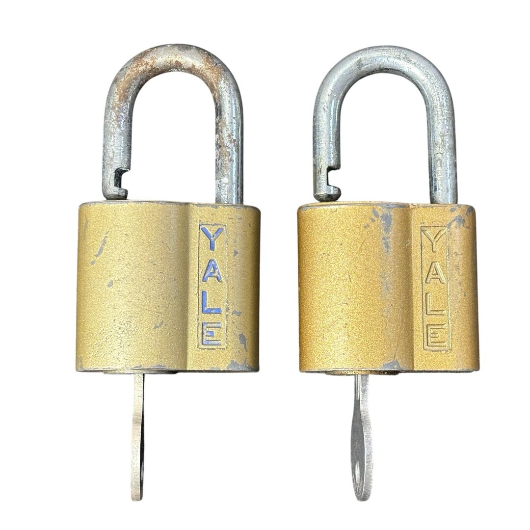 2 Vintage Yale Brass Padlocks With Keys - Etsy