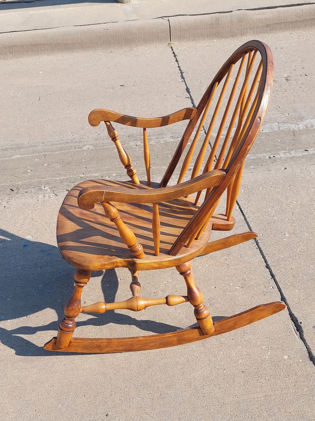 Antique Windsor Wooden Pine Rocker. Vintage Farmhouse Rocking Chair. - Etsy