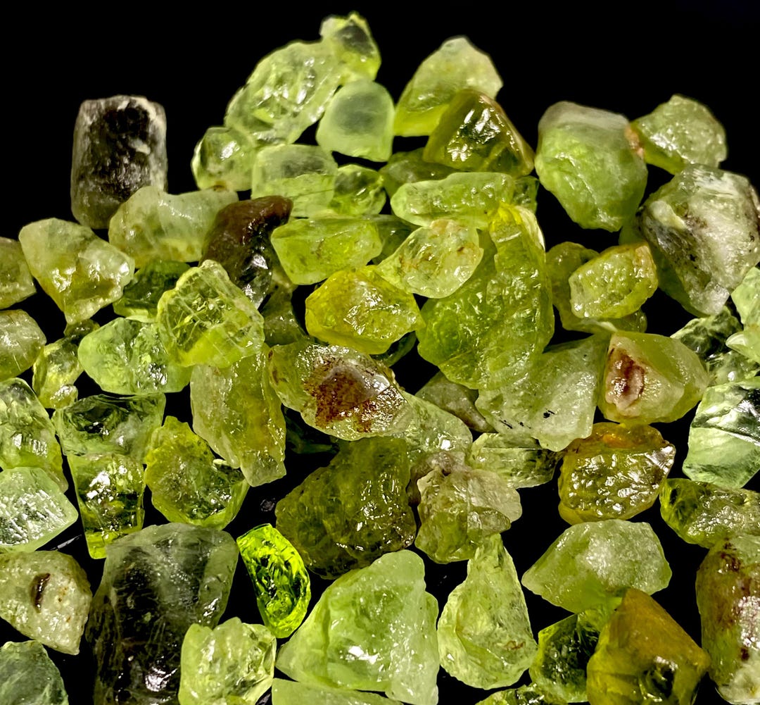 160 Carat Olive Green Peridot Crystals: Pakistan Jewelry Making Lot - Etsy