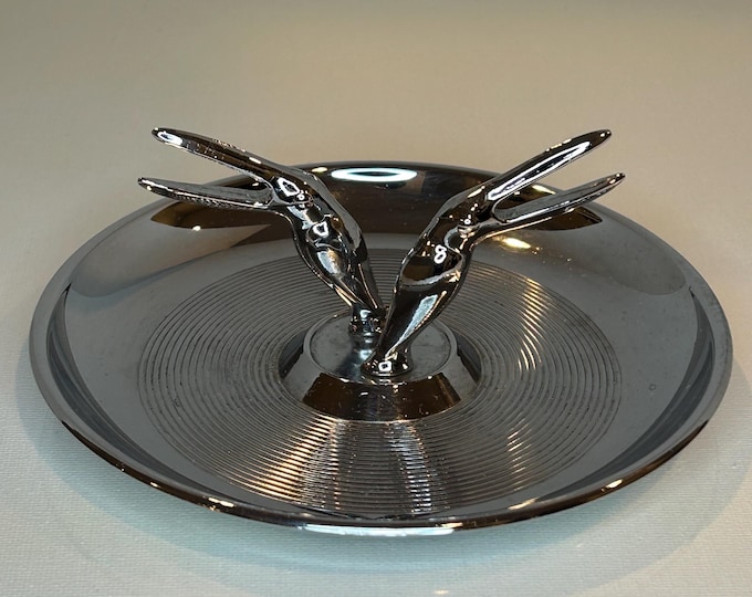 1950's Hamilton Art Deco Chrome Toucan/pelican Pincherette Ashtray ...