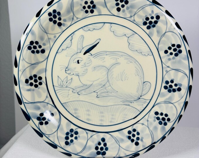 Vintage Dovis Designs 8.5" Collectible Bunny Pattern Stoneware Plate ...