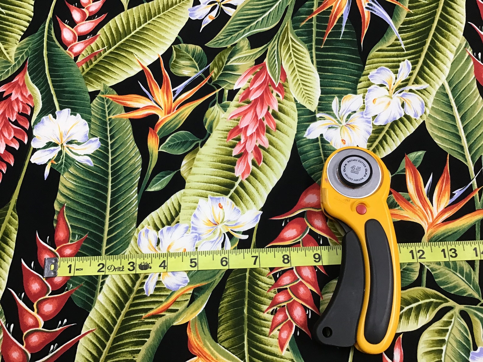 Tropical Hawaiian Print Fabric in Black 100% Cotton Sold by the Yard ...