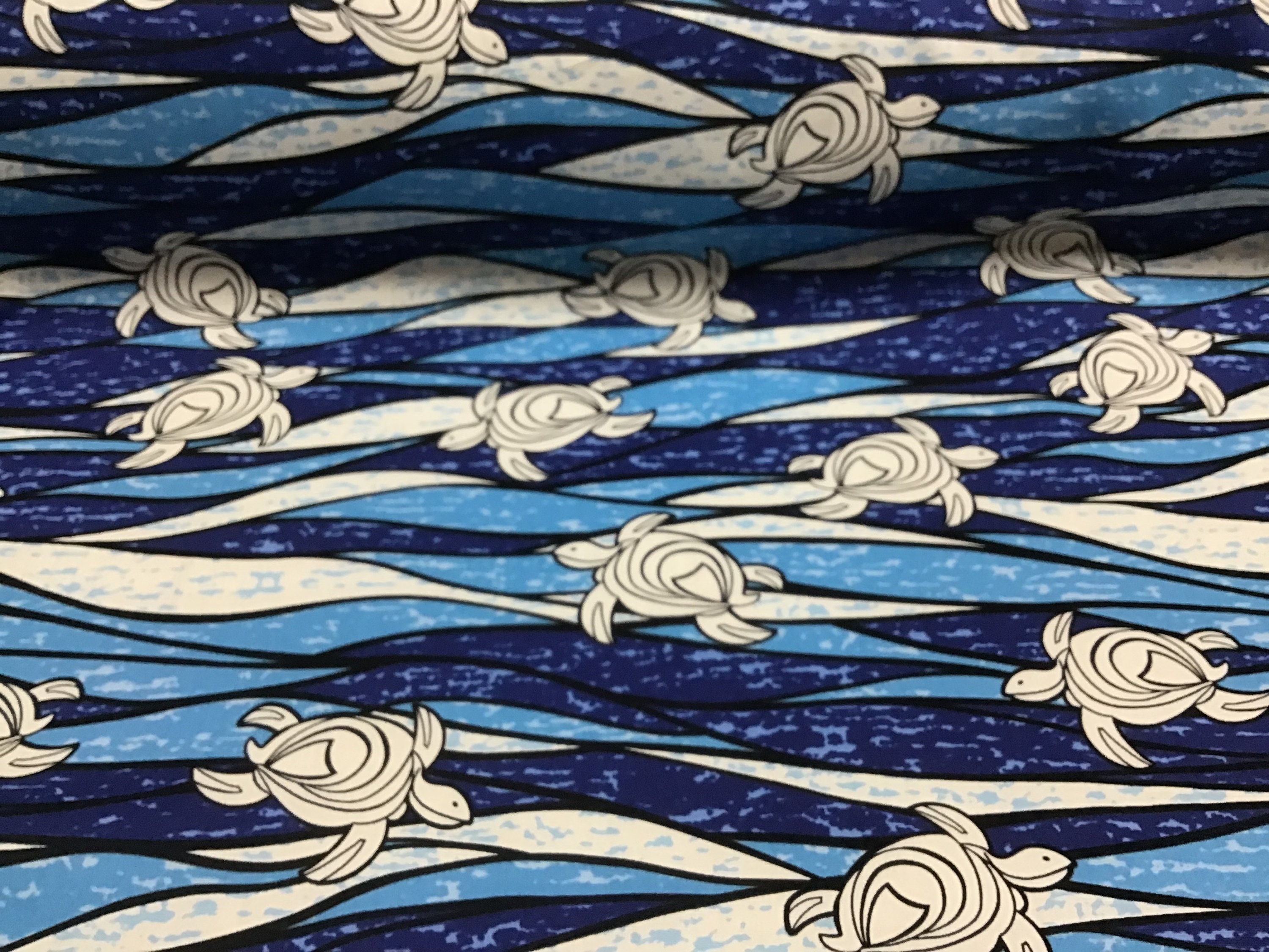 Honu (turtle) Hawaiian Print in 100% Cotton in Blue (yardage Available ...