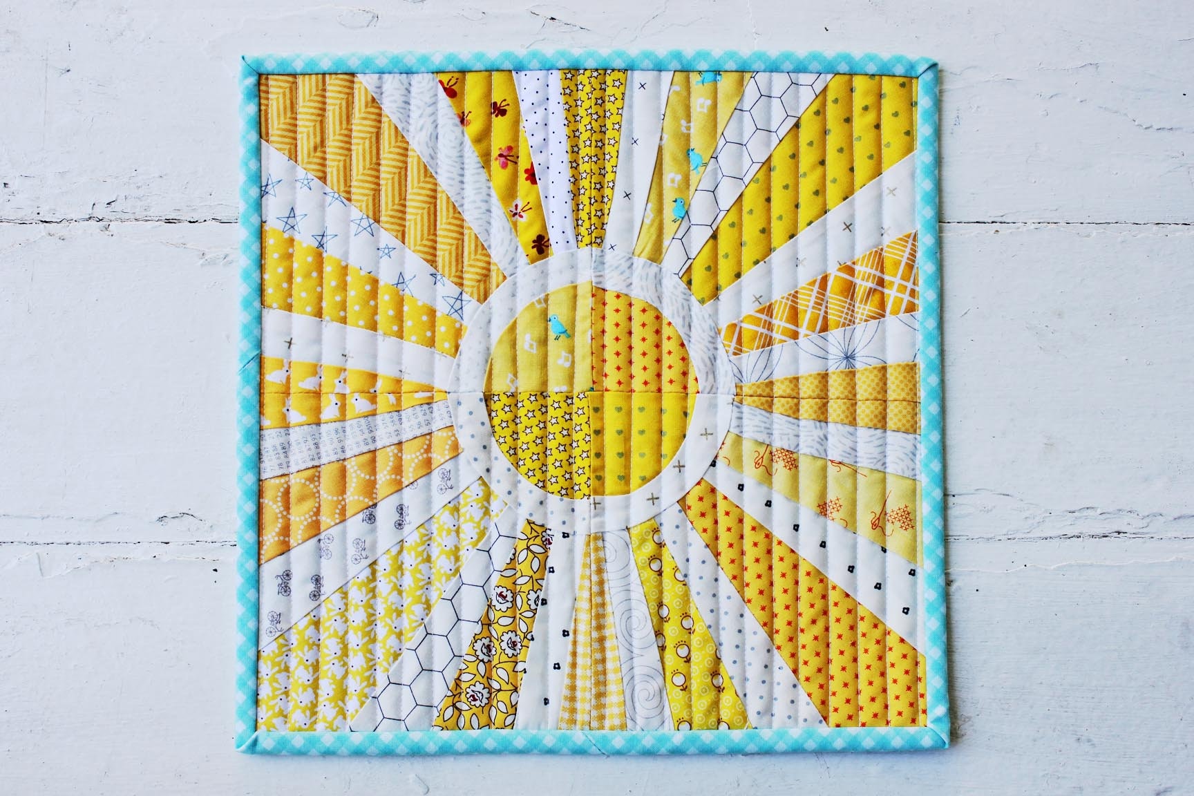 Sunny Days Mini Quilt Pattern PDF Download | Etsy