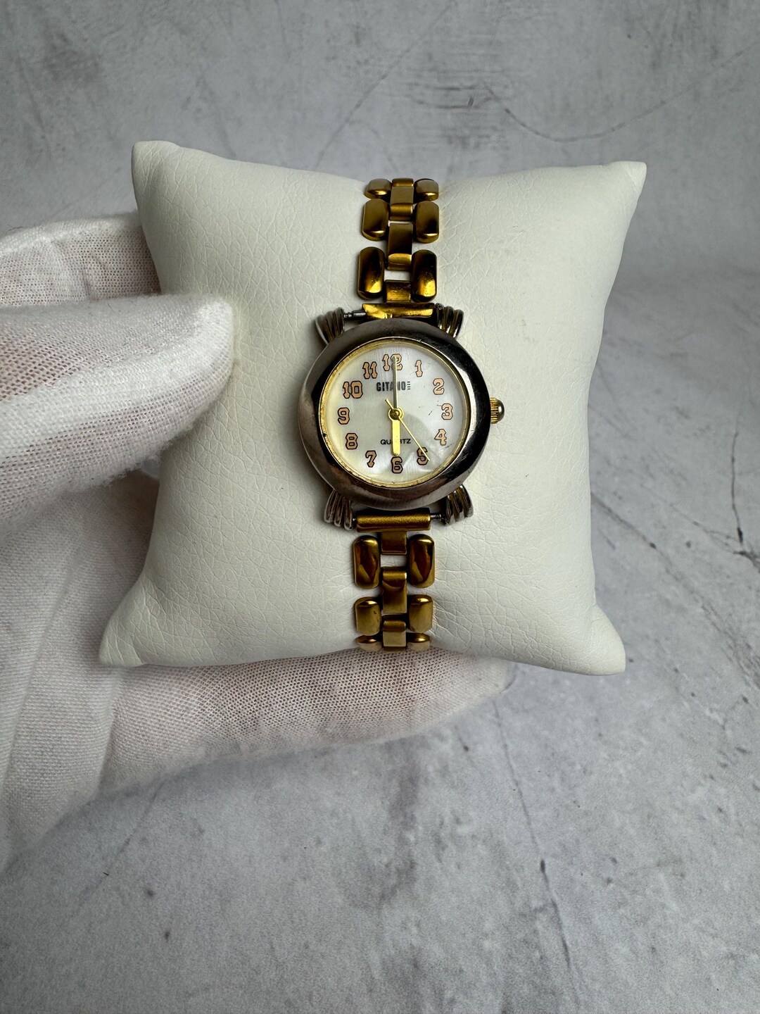 Gitano Watch Vintage Women’s Japanese Style - Etsy