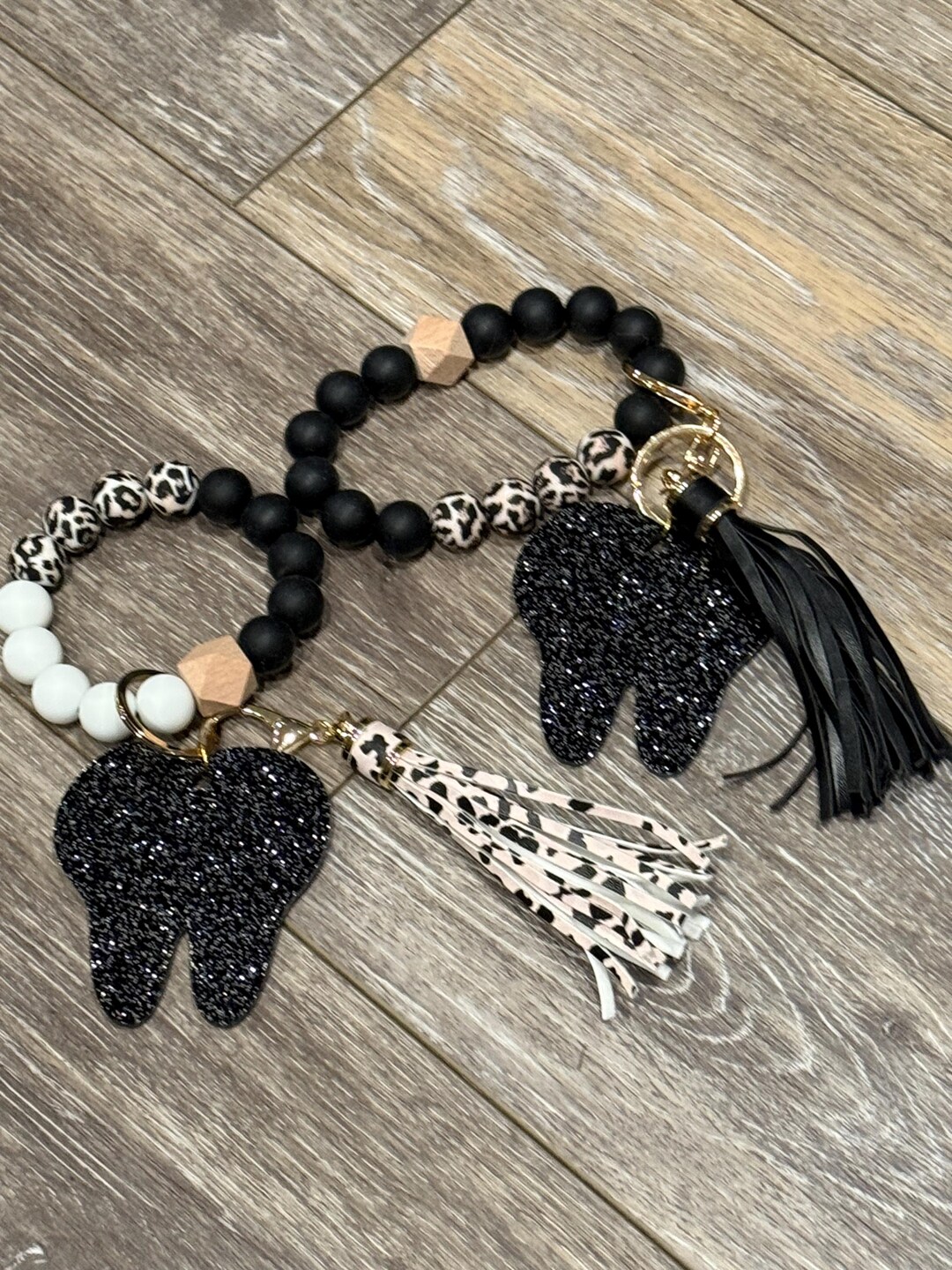 Leopard Tooth Keychain – Black or White Tooth Charm | Cute Dental Key ...