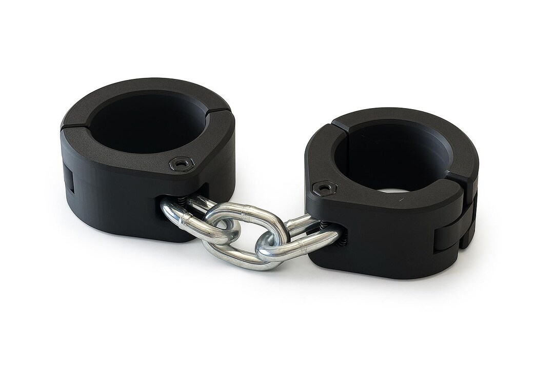 BDSM Rigid 60mm Chain Cuffs With Keys – Heavy Duty Locking Fetish ...