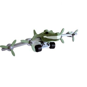 Bombardino Cocodrilo Bomber Plane Toy 3D Printed Viral Figure Funny ...