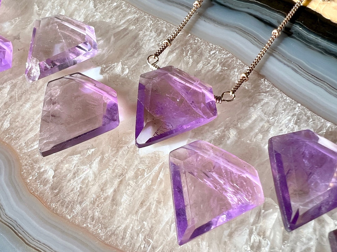 Amethyst Gemstone Necklace for Women Pentagon Crystal Necklace Gold ...