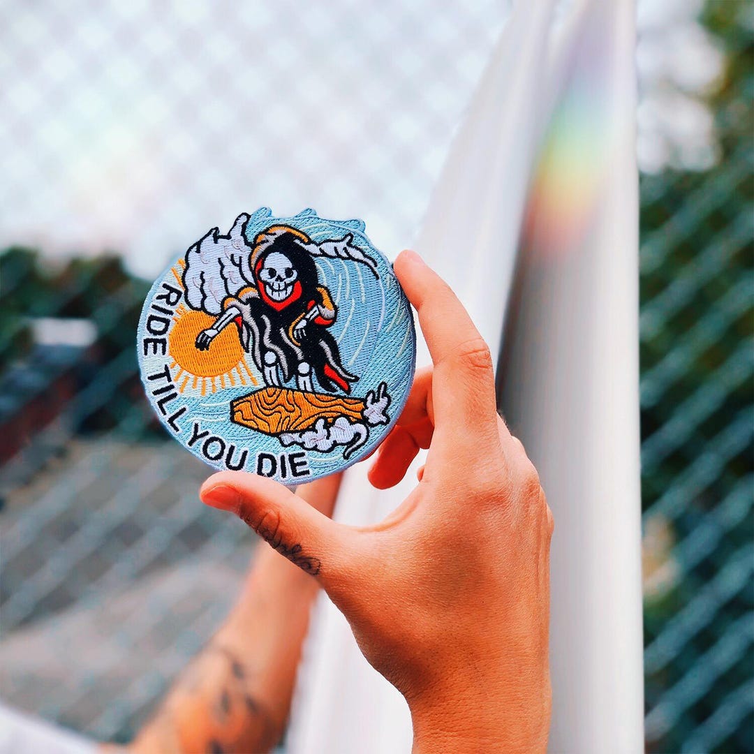 Surf Ride Till You Die Skull Surfer Wave Iron on Patch - Etsy