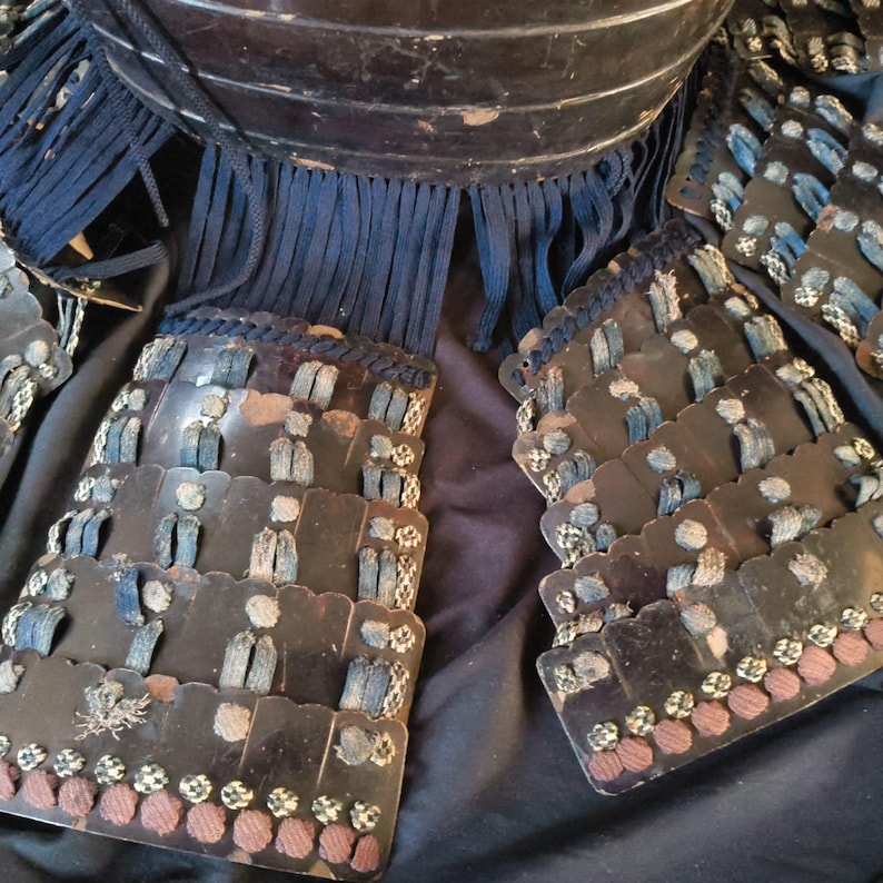 Rare Set: Antique Japanese SAMURAI ARMOR Components - Dou/kusazuri ...