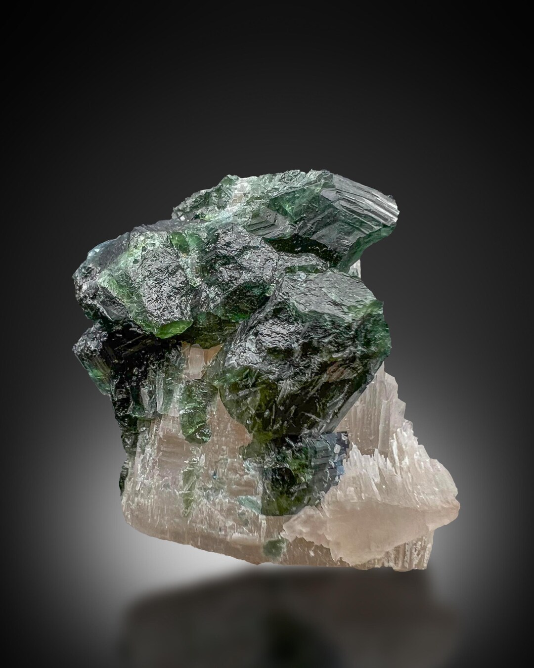 Indicolite Tourmaline Crystal Bunch on Muscovite Matrix – 14g | Kunar ...