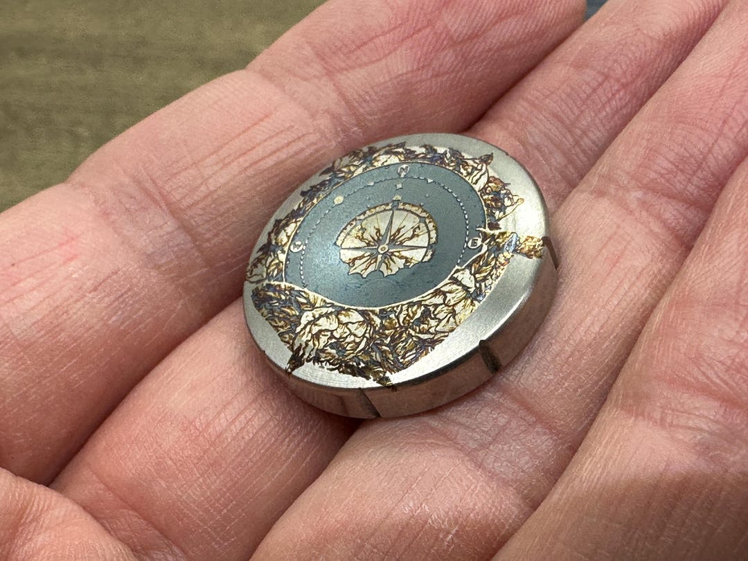 COMPASS-HONEYCOMB Heat Ano Titanium Spinning Worry Coin Spinning Top ...