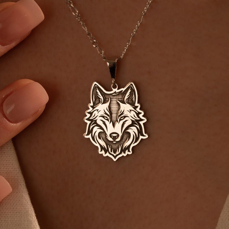 Silver Wolf Pendant Necklace - Animal Spirit Jewelry - Wilderness Gift ...