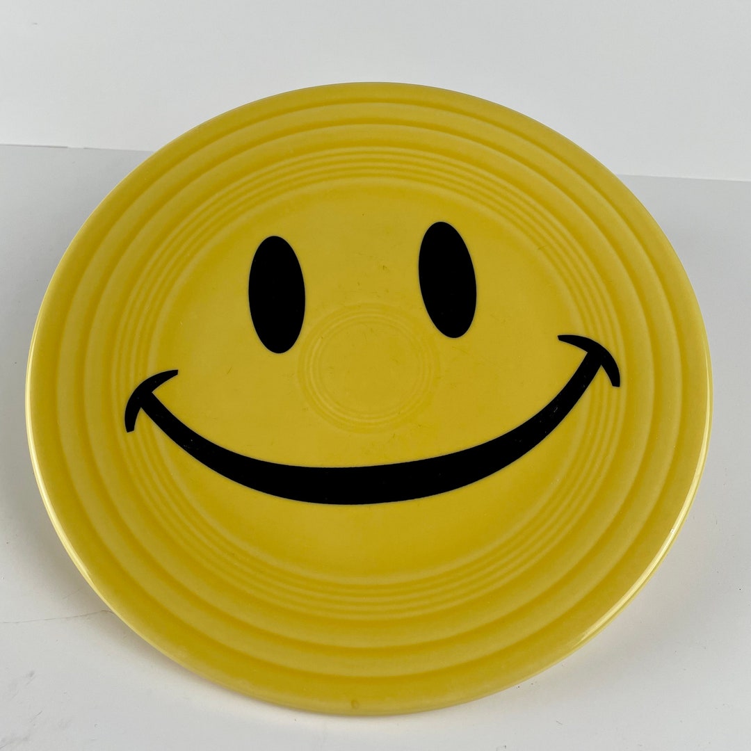 Vintage Fiesta Ware Smile Face Plate, Bright Yellow and Black, Ltd Ed ...