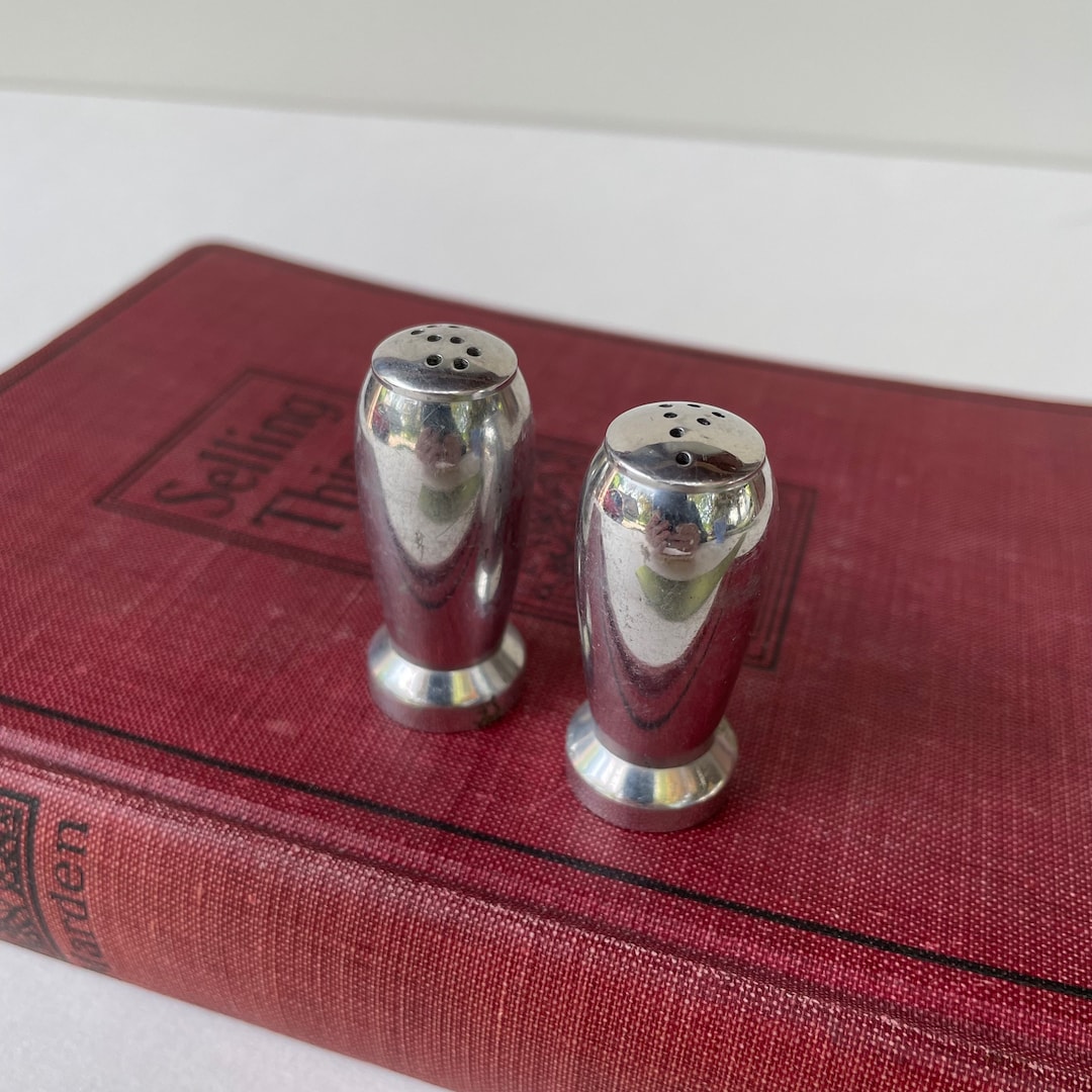 Vintage Tinytiny Silver Salt and Pepper Shaker Set, Sleek Torpedo ...