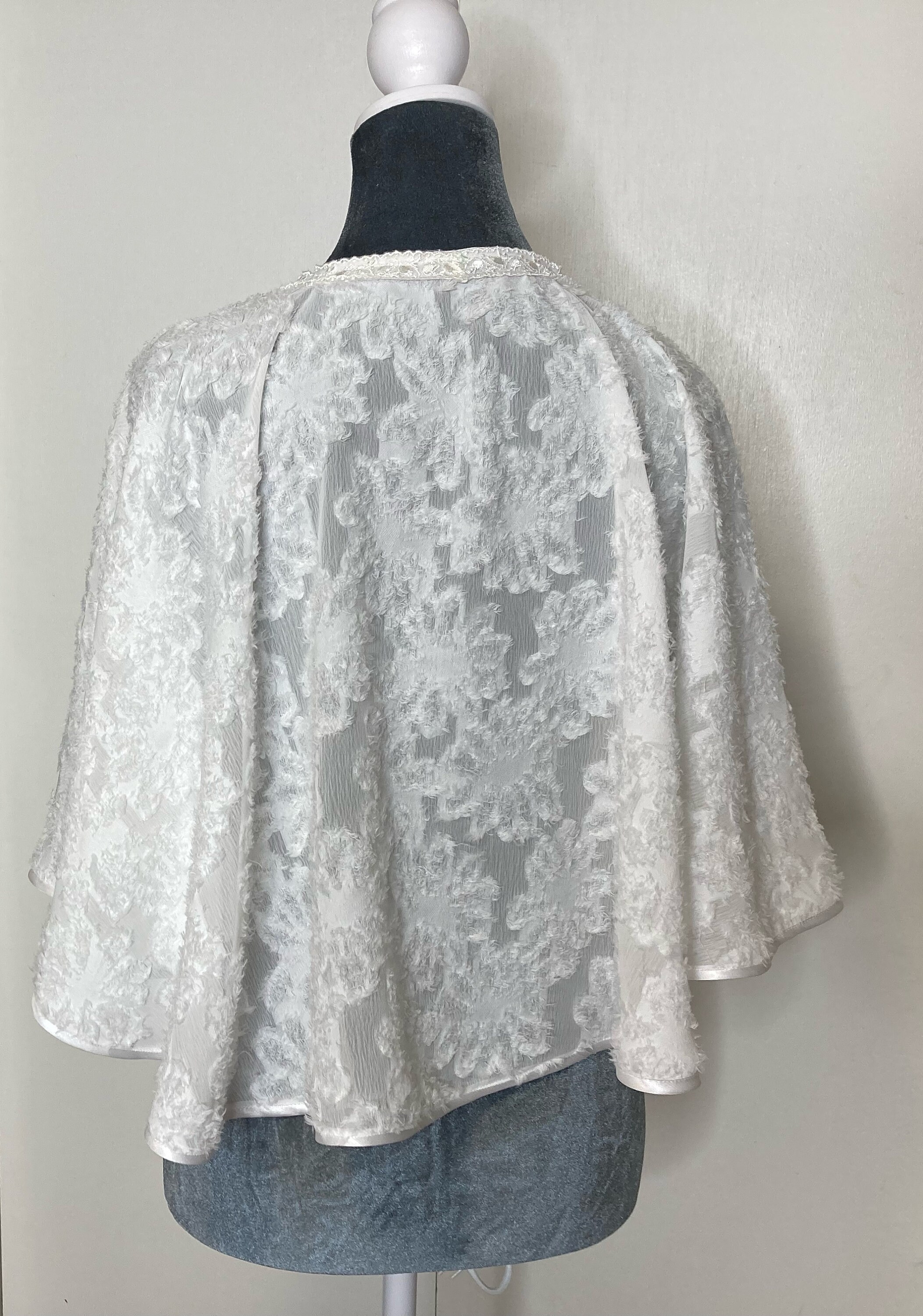 Bed Jacket/cape. Draper Bed Jacket. Bed Wrap. Shawl. Capelet. Boudoir ...