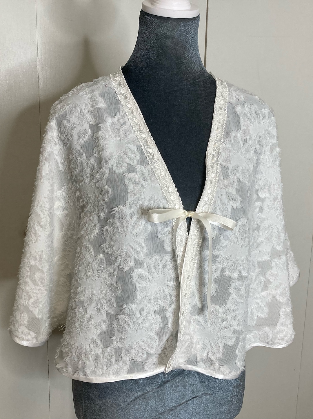 Bed Jacket/cape. Draper Bed Jacket. Bed Wrap. Shawl. Capelet. Boudoir ...