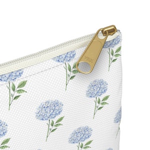 Preppy Watercolor Blue Hydrangea Pattern in Soft Green - Etsy