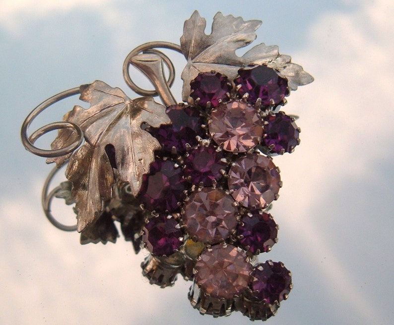 Purple Grapes Big Beautiful Vintage Rhinestone Brooch Bling Fruit ...
