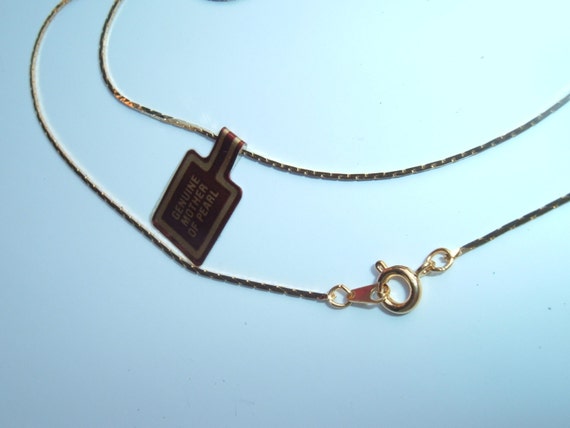 Genuine Mother Of Pearl Sand Dollar Necklacebeach Je Gem