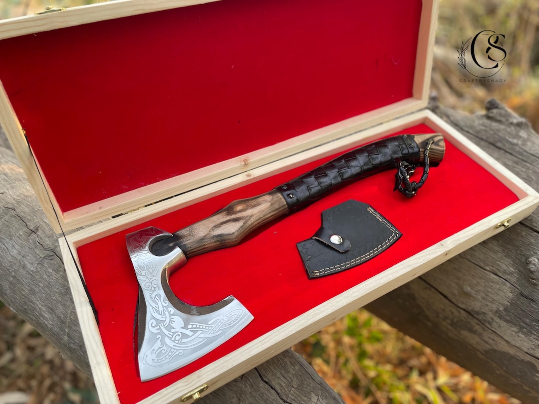 Handmade Axe for Camping, Hunting, and Bushcraft With Personalized ...