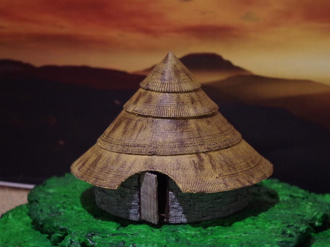 Scottish Roundhouse Terrain - Highland Gaming Minis - Scottish Scenery ...