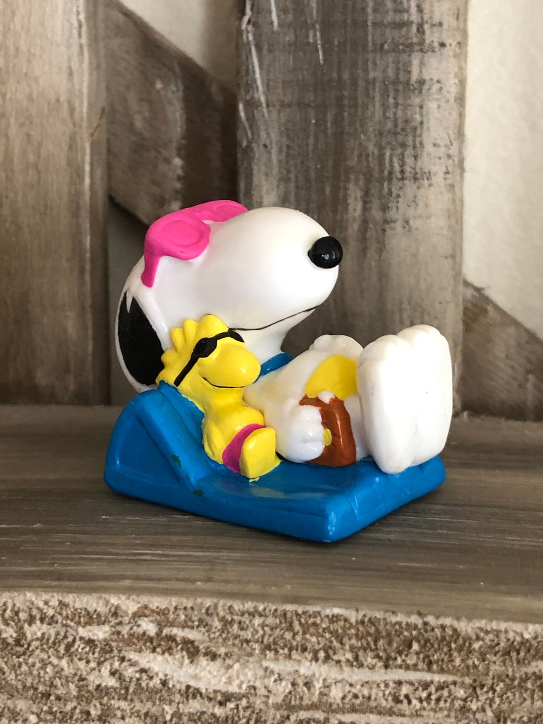 Vintage Peanuts Snoopy & Woodstock Figure Floating on Air Mattress With ...