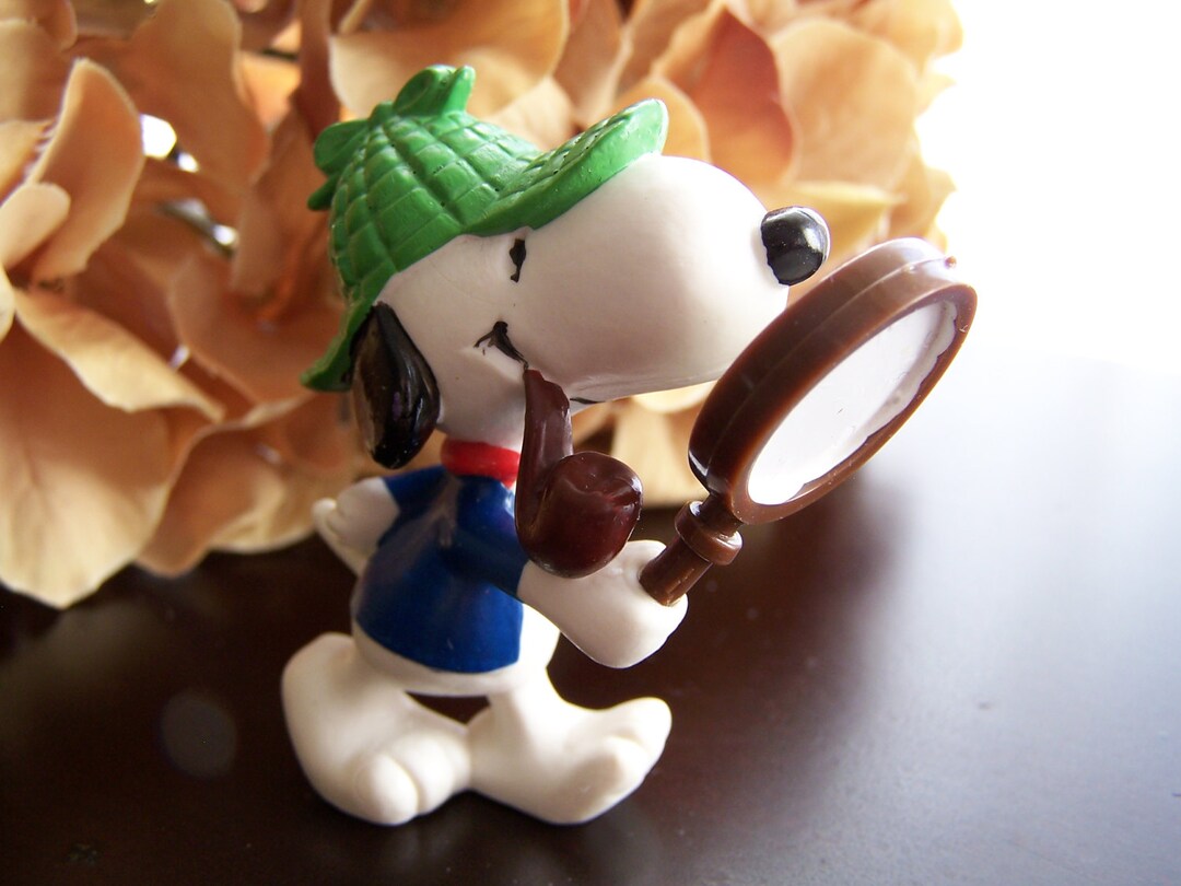Vintage Snoopy Detective Sherlock Holmes PVC Figure - Etsy